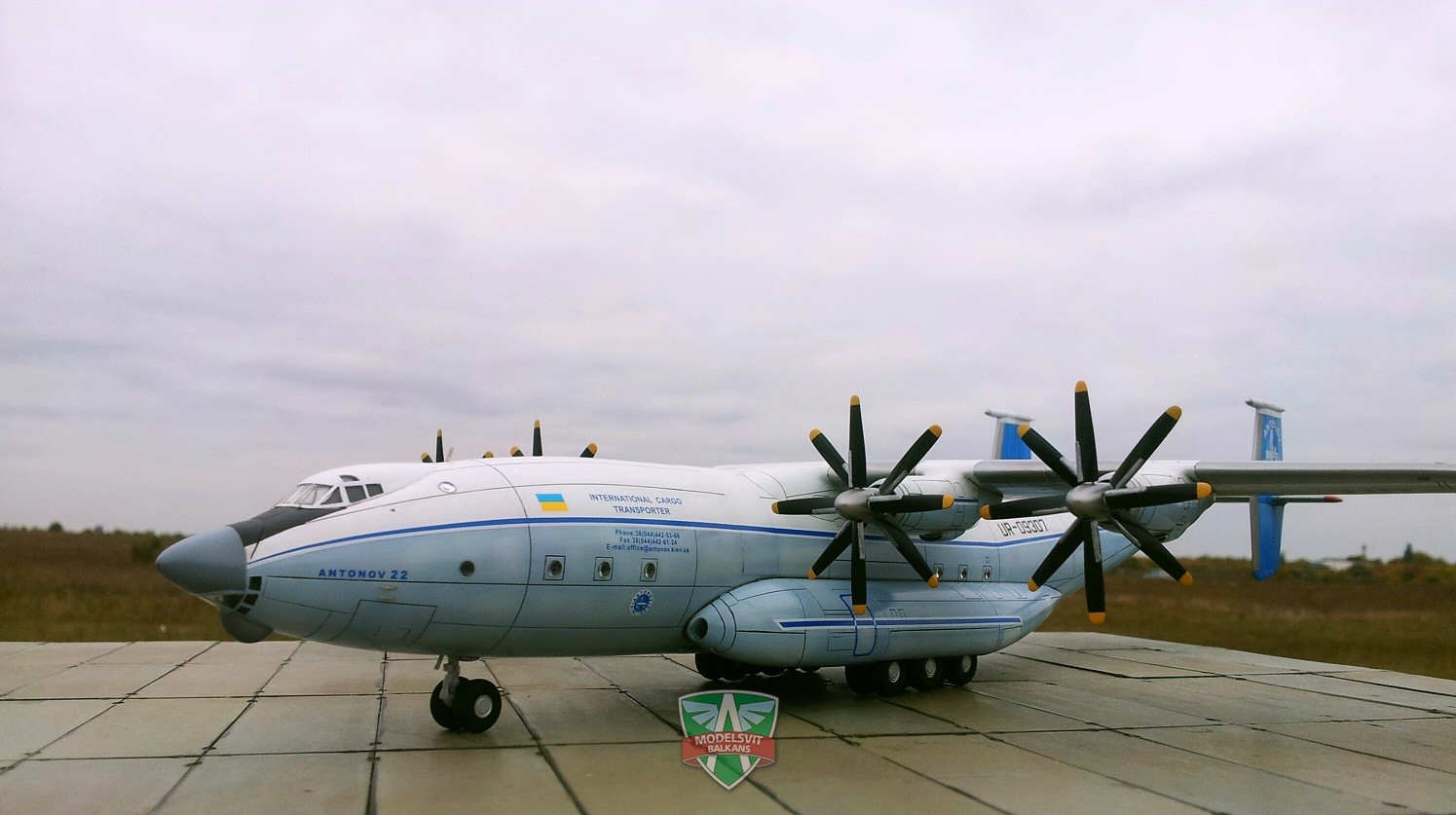 An-22 Heavy turboprop transport aircraft - ModelSvit official web-shop